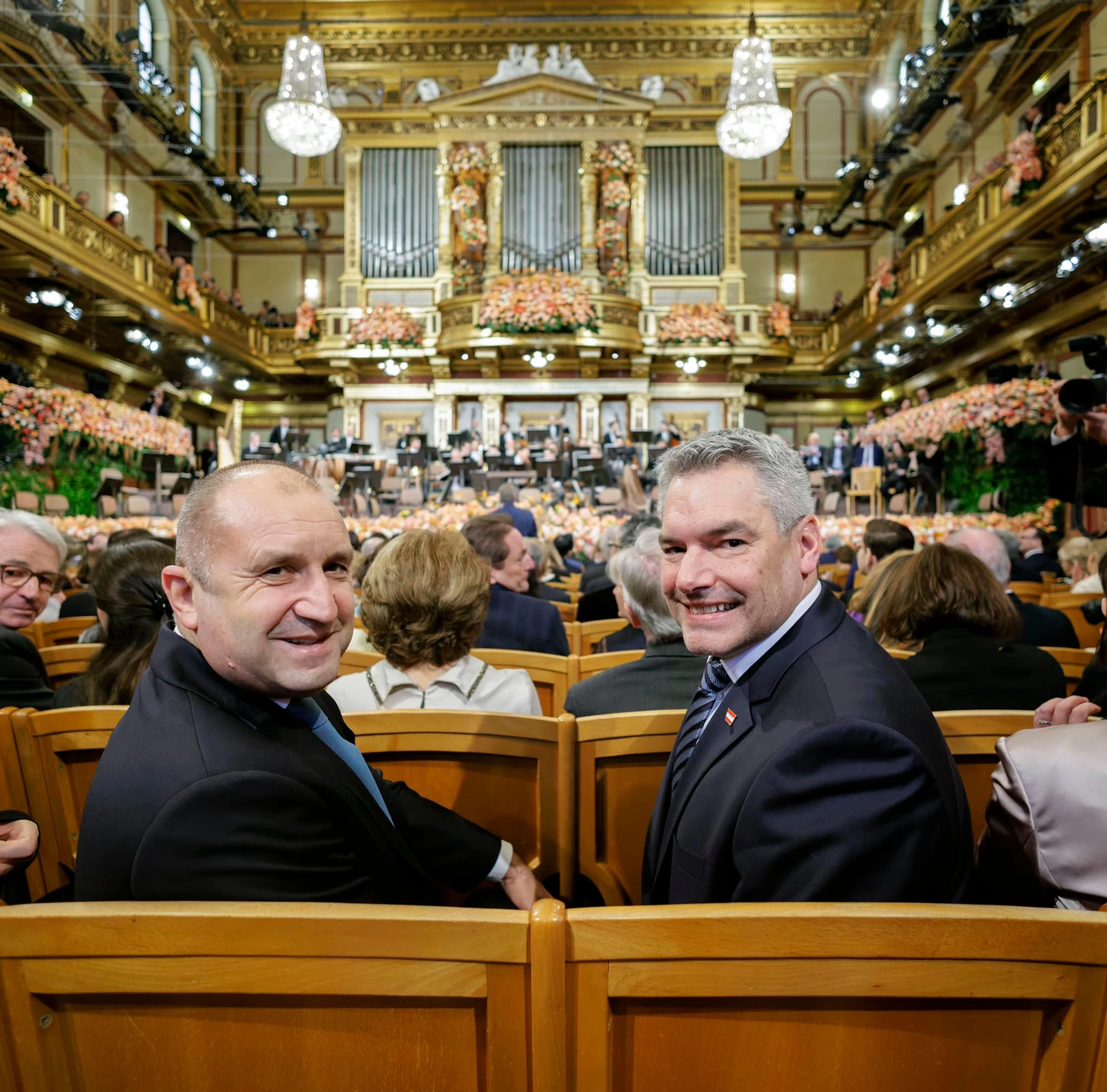 Adrian Năstase, după ce Karl Nehammer și președintele Bulgariei s-au ...