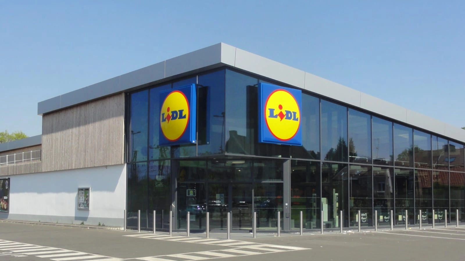 Omul care conduce Lidl. Cine este noul CEO al celui mai mare retailer ...