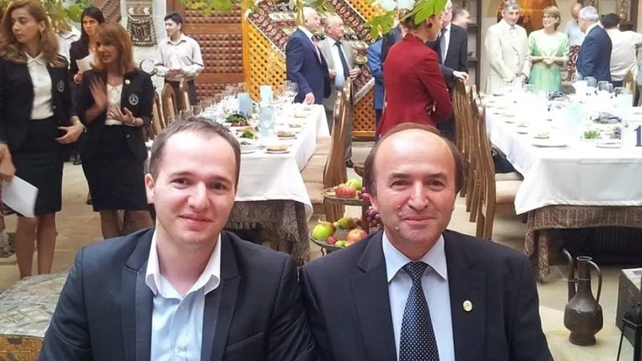 Fiul ex-ministrului Justiției, pe mâna poliției, acuzat de hărțuire ...
