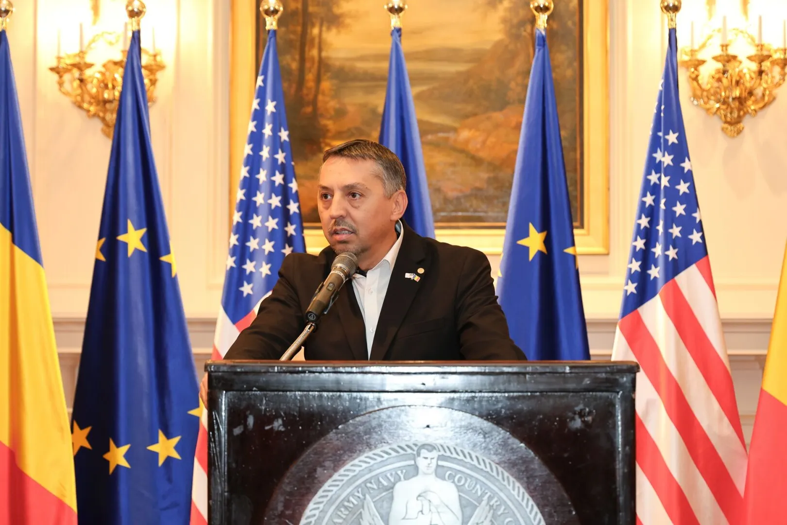 Zvonurile nu-i dau pace lui Daniel David - Bugetul.ro