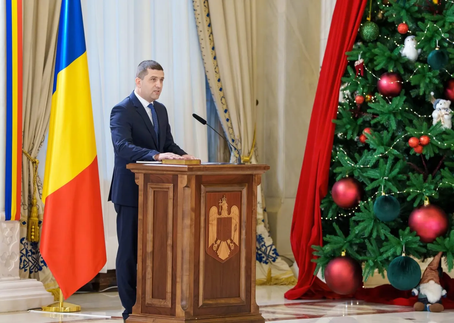 „Mi-ați atacat copiii, nevasta și acum tatăl”. Radu Miruță nu a mai suportat - Bugetul.ro